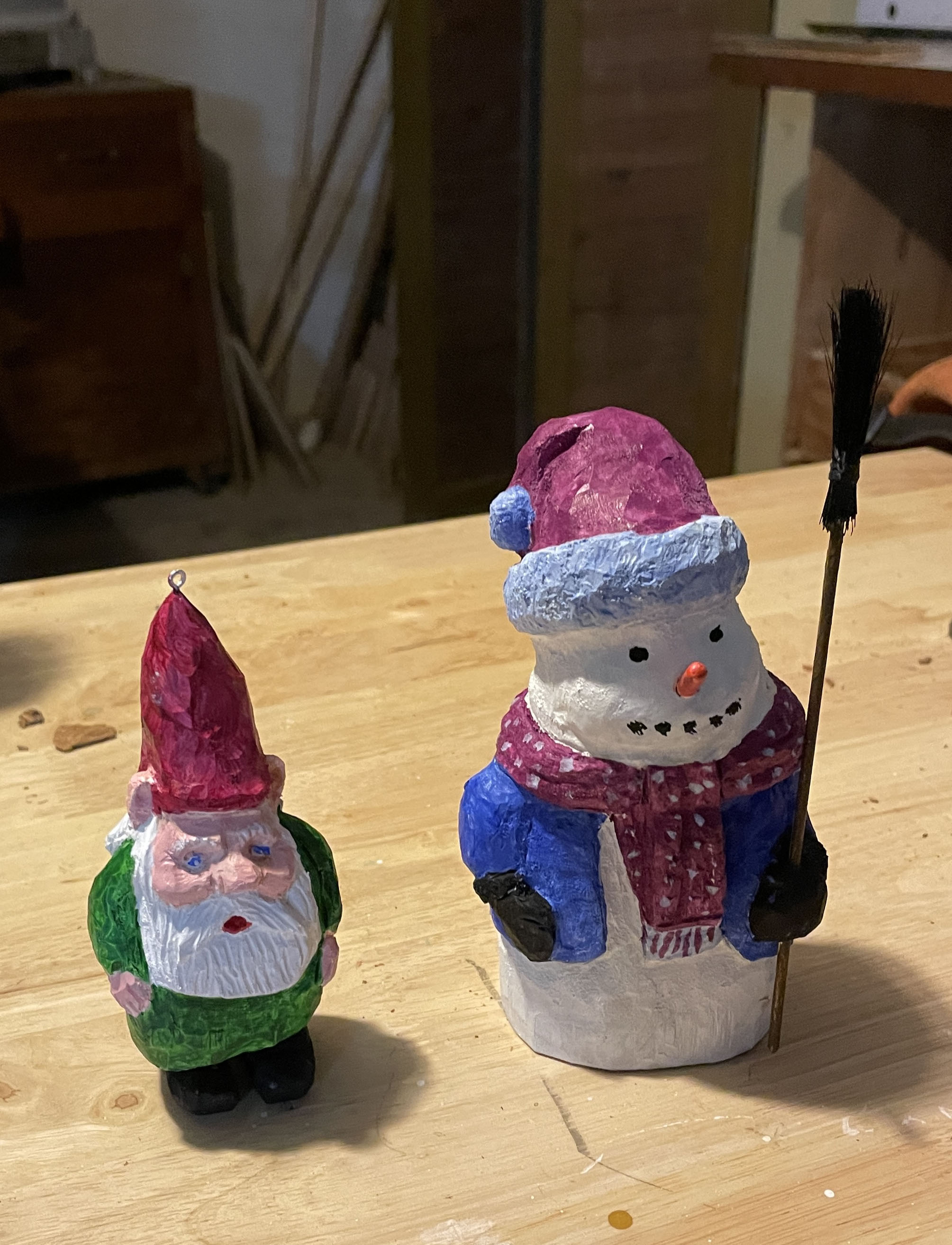 Christmas Carvings – George Gallatig Studio